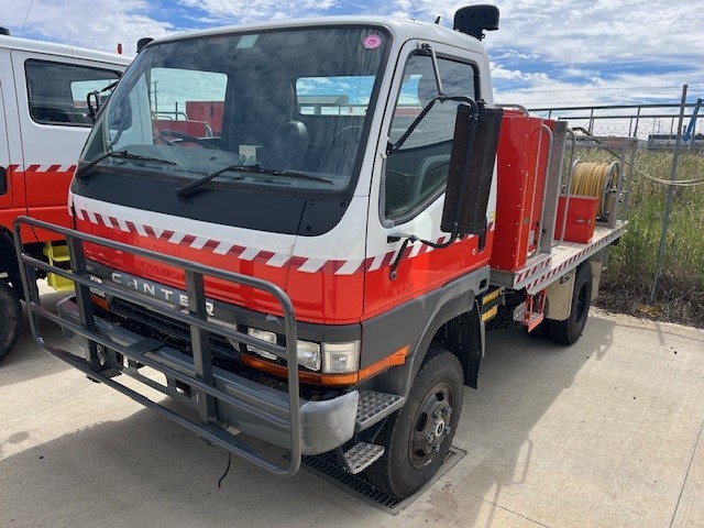 1996 Mitsubishi Canter 4WD Truck Auction (0001-5058809) | Grays Australia