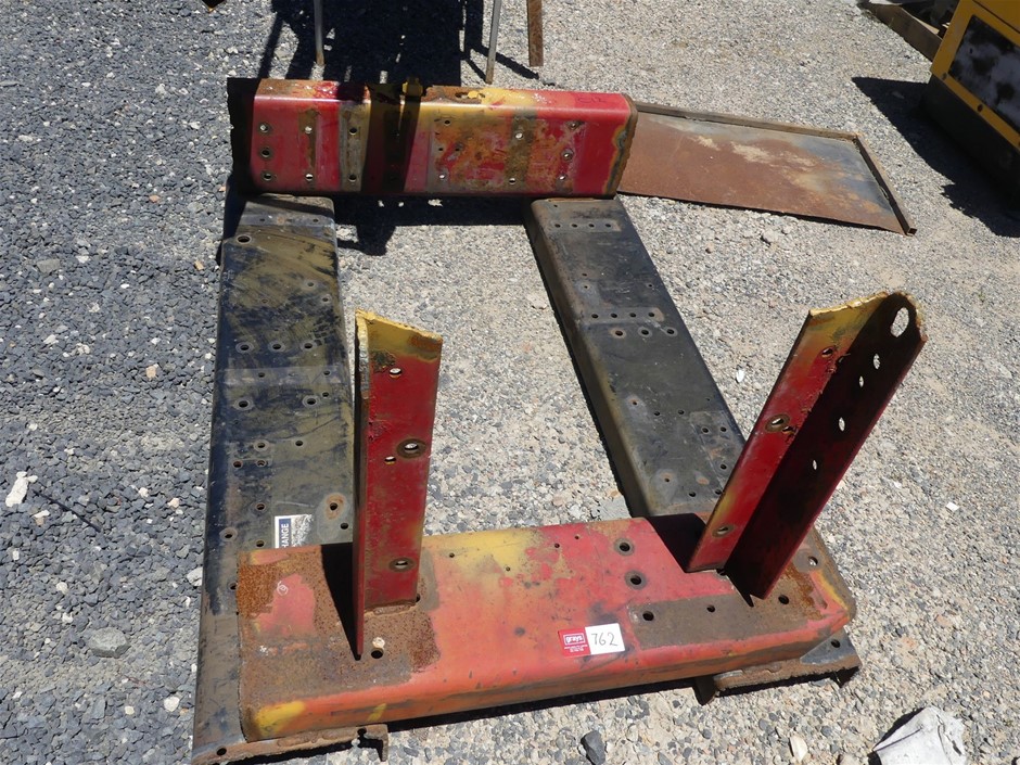 C12 Caterpillar Engine Stand Auction (0762-5058766) | Grays Australia
