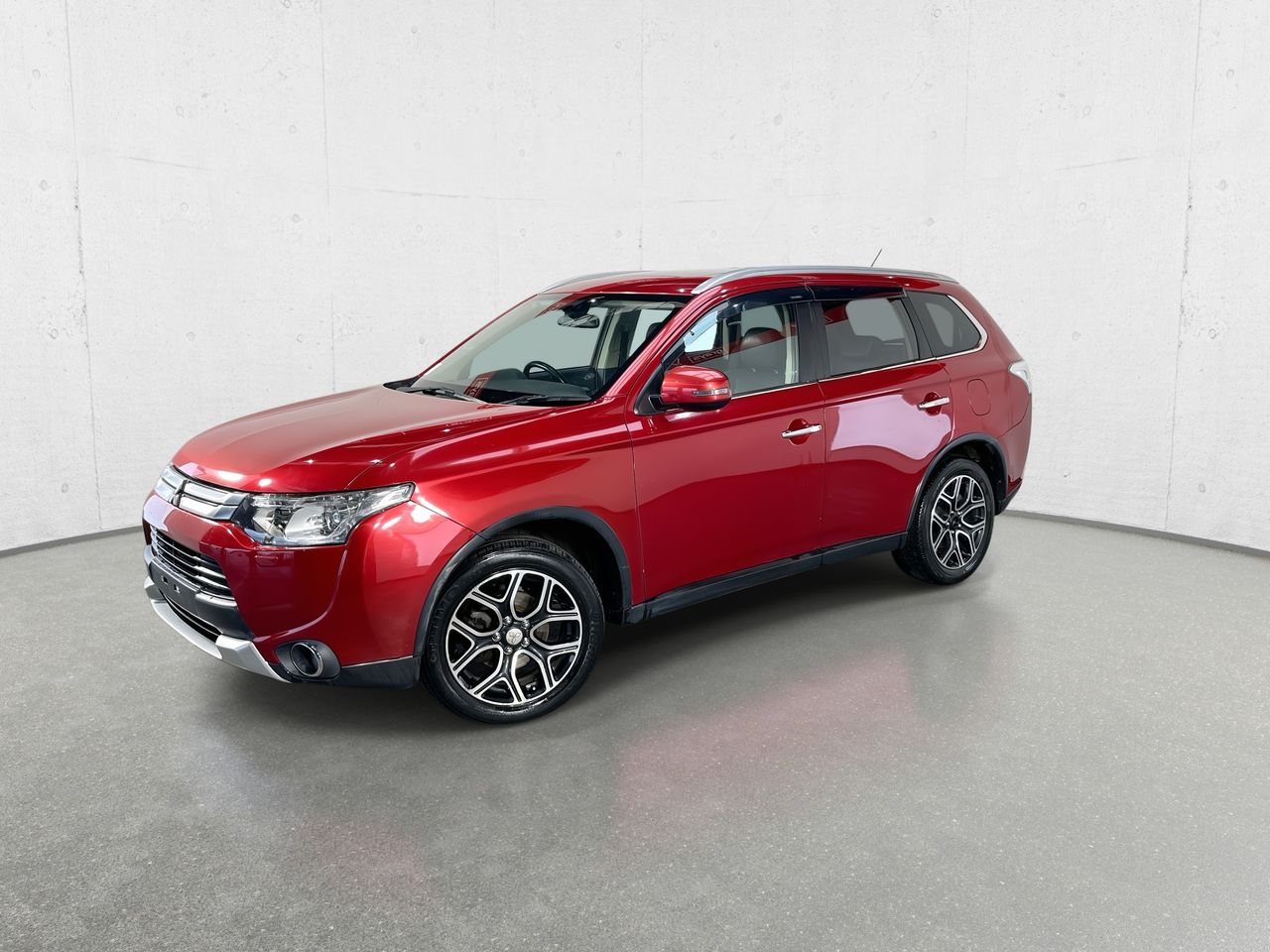 2014 Mitsubishi Outlander ASPIRE 4WD ZJ Turbo Diesel Auto 7 Seats Wagon ...