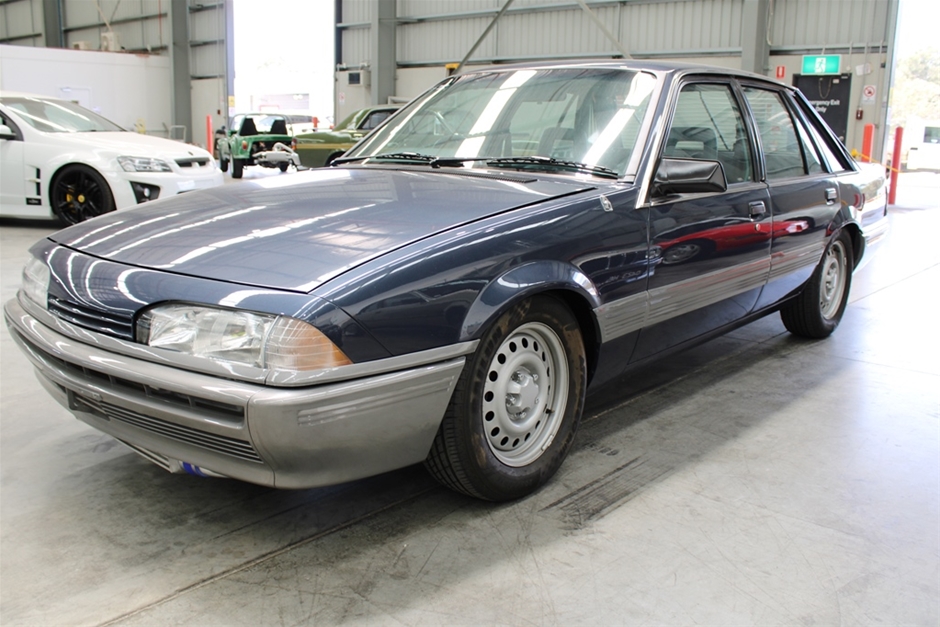 1988 Holden Commodore SL Turbo VL Manual Sedan Auction (0001-20085948 ...