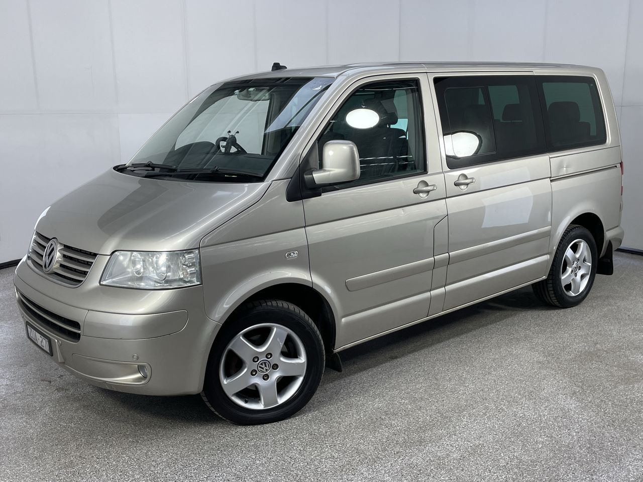 2006 Volkswagen Multivan Highline T5 Turbo Diesel Auto 7 Seats People ...