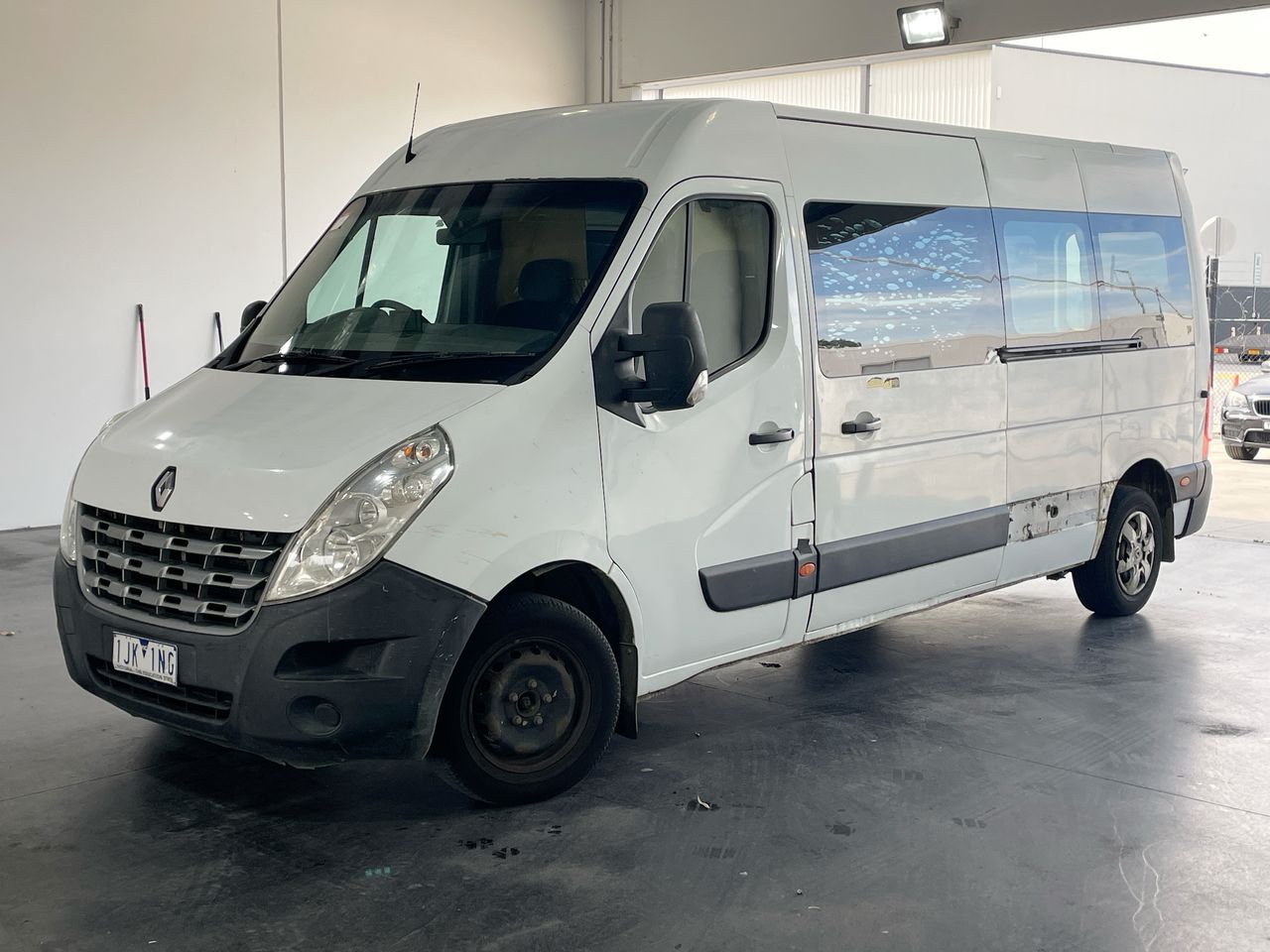 2013 Renault Master LWB Mid Roof Turbo Diesel AUTOMATIC Van Auction ...