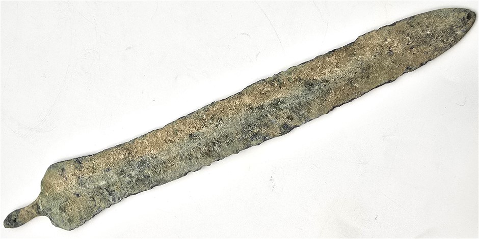 1000 BC WESTERN ASIATIC BRONZE SWORD (CHRISTIE'S PROVENANCE) Auction ...