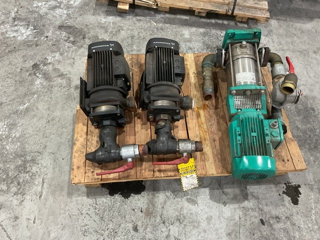 Pallet Containing 3 Pumps Auction (0070-9056316) | Grays Australia