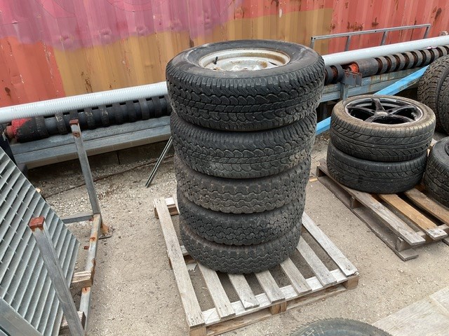 Pallet Containing 5x tyres Auction (0014-9057537) | Grays Australia