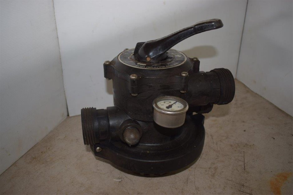 As New Hurlcon Model TM12LM Pool/Spa Multipoint Valve Auction (0005 ...