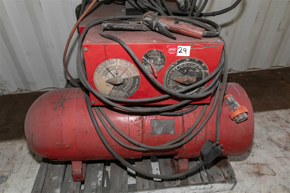 LINCOLN SHIELD-ARC SAM200 ARC Welder Auction (0029-5058986) | Grays ...