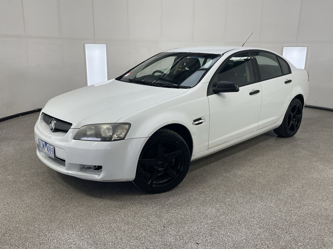 2006 Holden Commodore Omega VE Automatic Sedan Auction (0001-21042915 ...