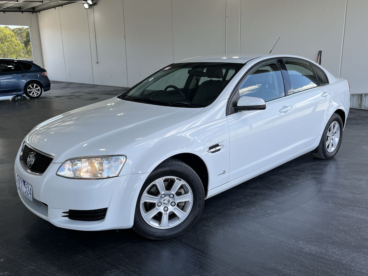2011 Holden Commodore Omega VE Automatic Sedan Auction (0001-21043160 ...