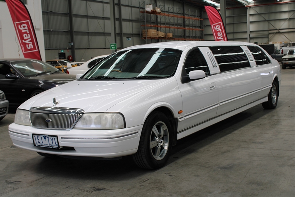 1999 Ford LTD AU Automatic 10 Seats Sedan Auction (0001-20086012 ...