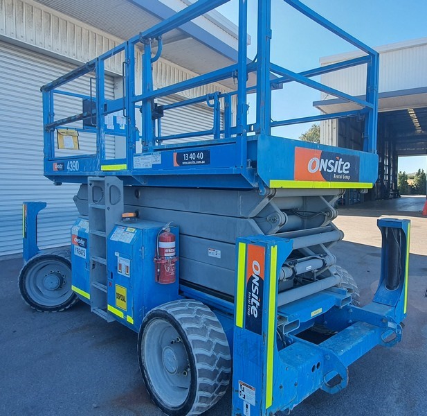 2008 Genie GS4390RT Scissor Lift - 43ft (13.0m) - Diesel (Wangara ...