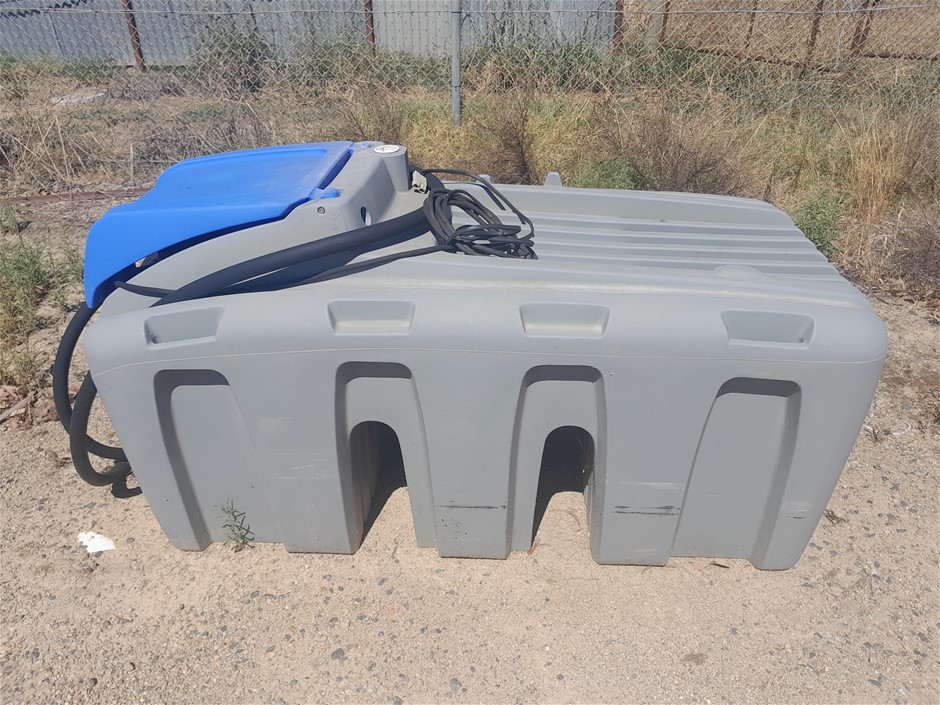 600L Diesel Fuel Pod, Electric Pump, and Meter Auction (0001-3032138 ...