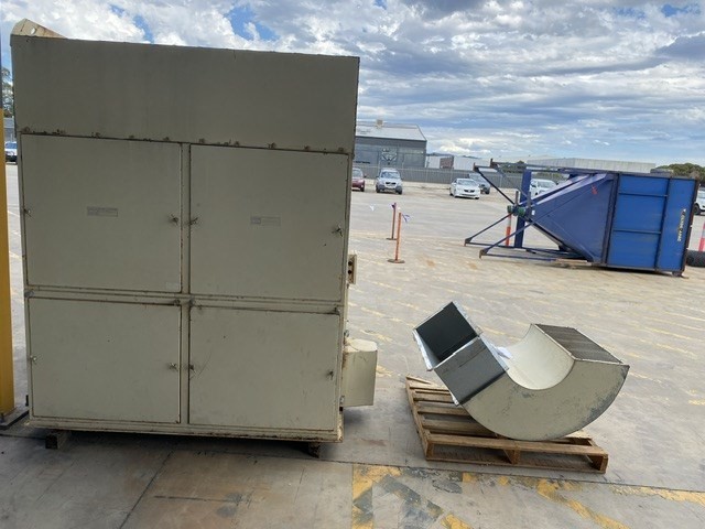 DCE UMA.750.H.K18 Dust Extractor Unit Auction (0058-8019829) | Grays ...