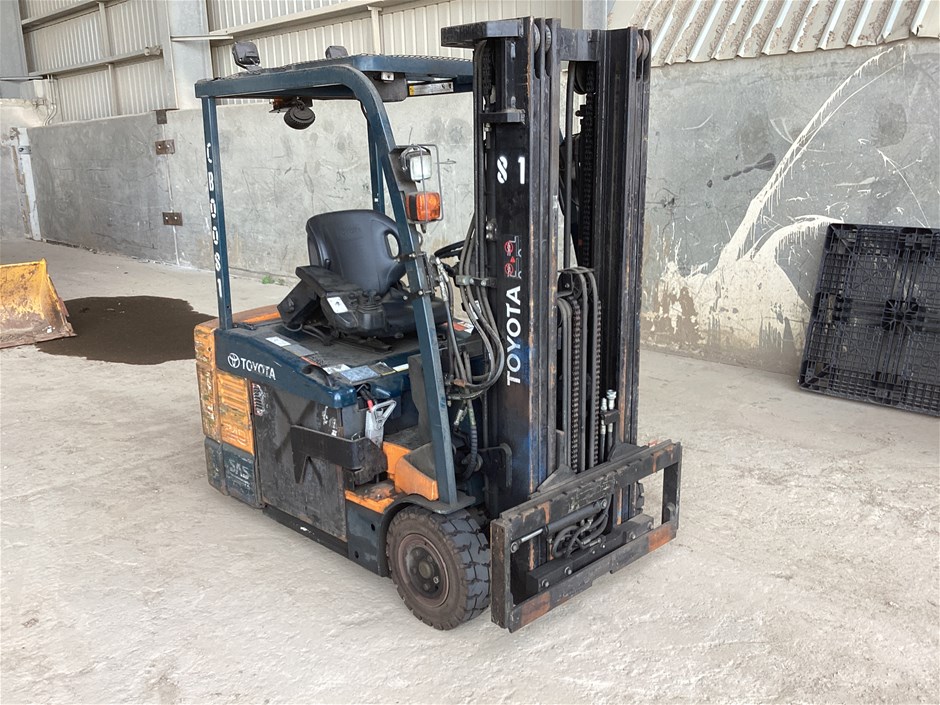 Toyota 7FBE20 3 Wheel Counterbalance Forklift Auction (0001-7057524 ...