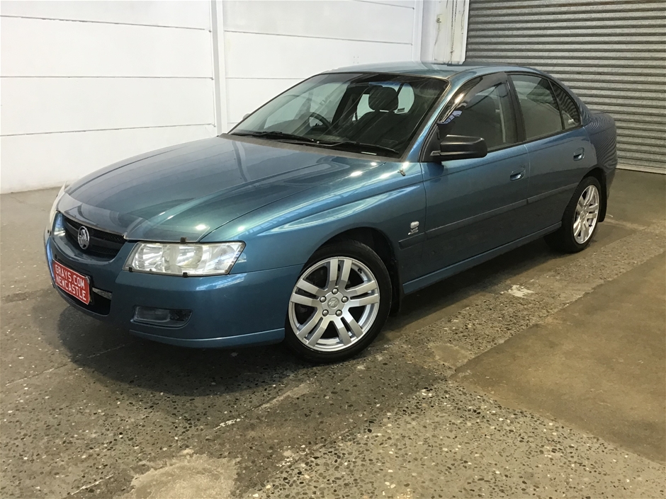 2004 Holden Commodore Executive VZ Automatic Sedan Auction (0001 ...