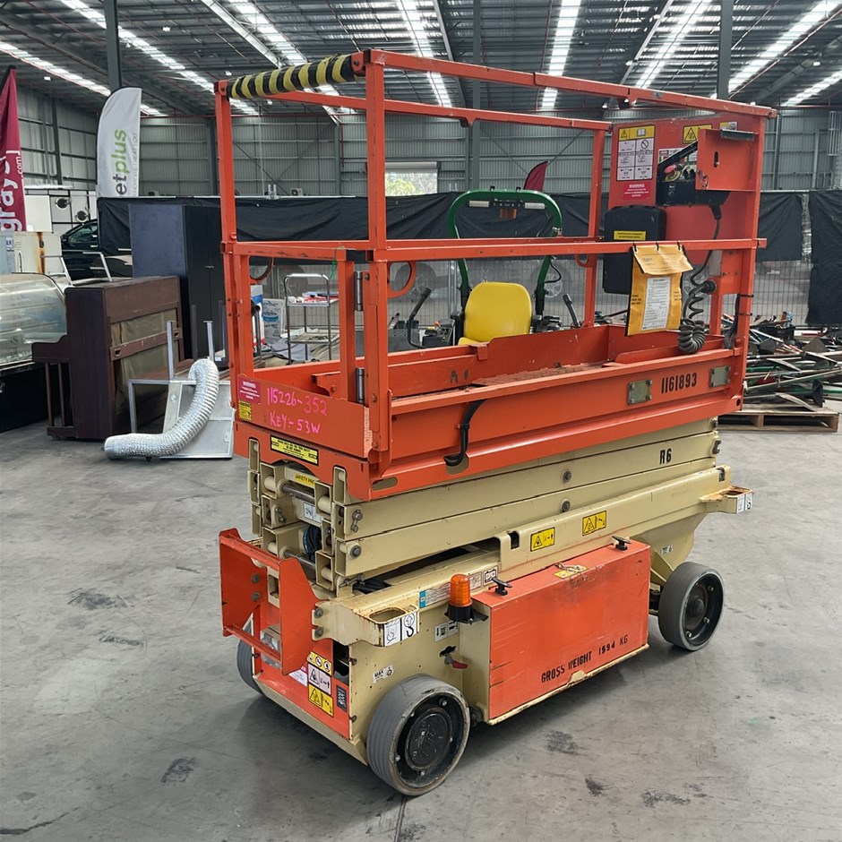 2015 JLG R6 Scissor Lift Auction (0005-3032519) | Grays Australia
