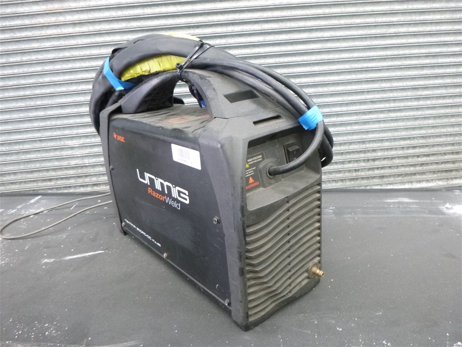 Unimig Razor 200 Ac Dc Pulse Compact MIG/TIG/STICK Welder Auction (0022-5059450) | Grays Australia