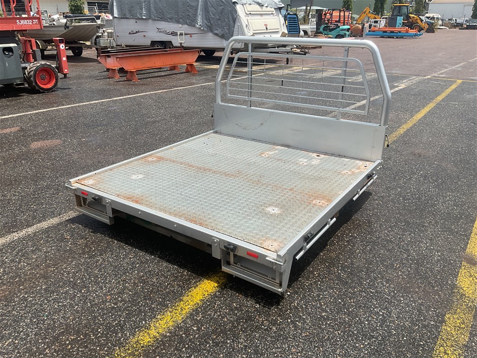 79 Series Genuine Toyota Tray (Steel) Auction (0001-8020045) | Grays ...