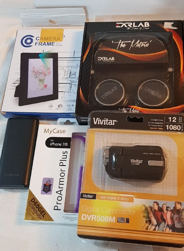Misc . Gadgets , New Auction (0027-2566642) | Grays Australia