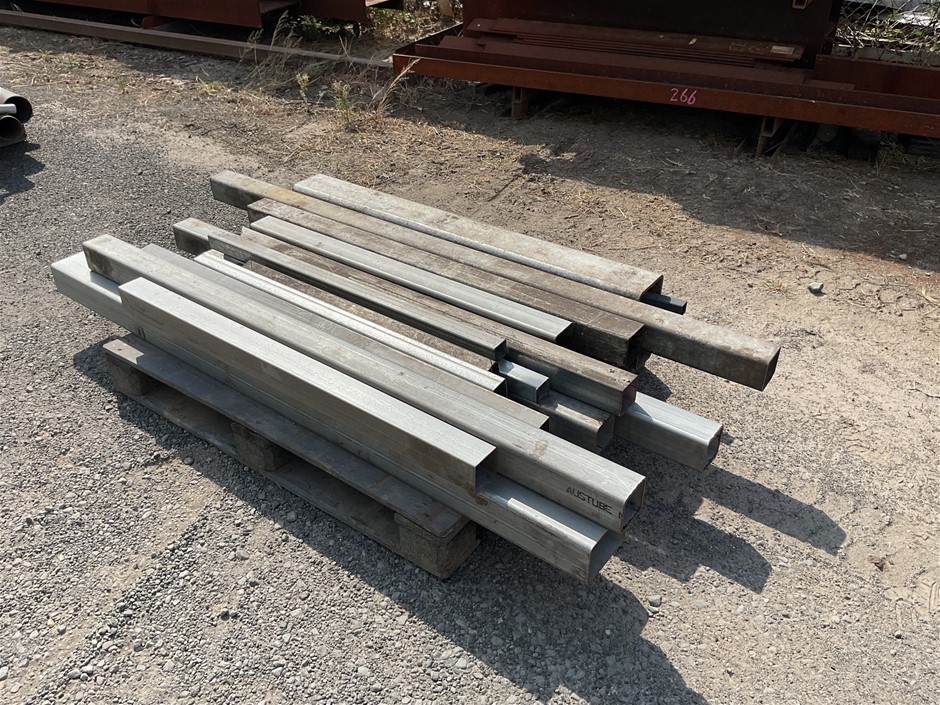 Assorted Lengths of Steel Box Section Auction (0271-3032825) | Grays ...