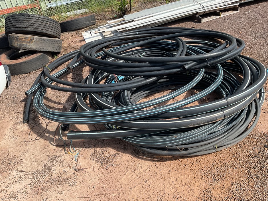 Quantity of Blue Lined Poly Pipe & Poly Pipe Hoses Auction (0032 ...