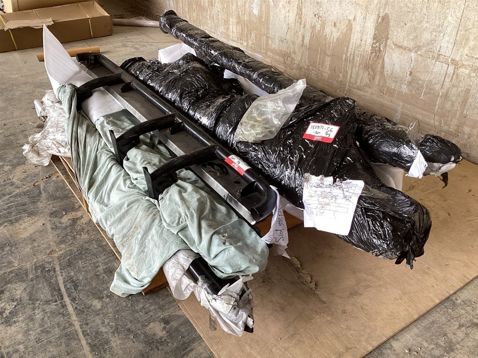 3 x Side Steps Auction (0056-7057484) | Grays Australia