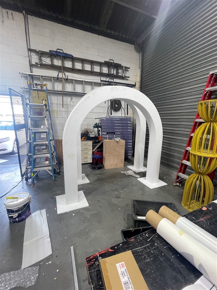 Arch Small Event Backdrop Arch Painted MDF 2040H x 2280W Auction (0003 ...