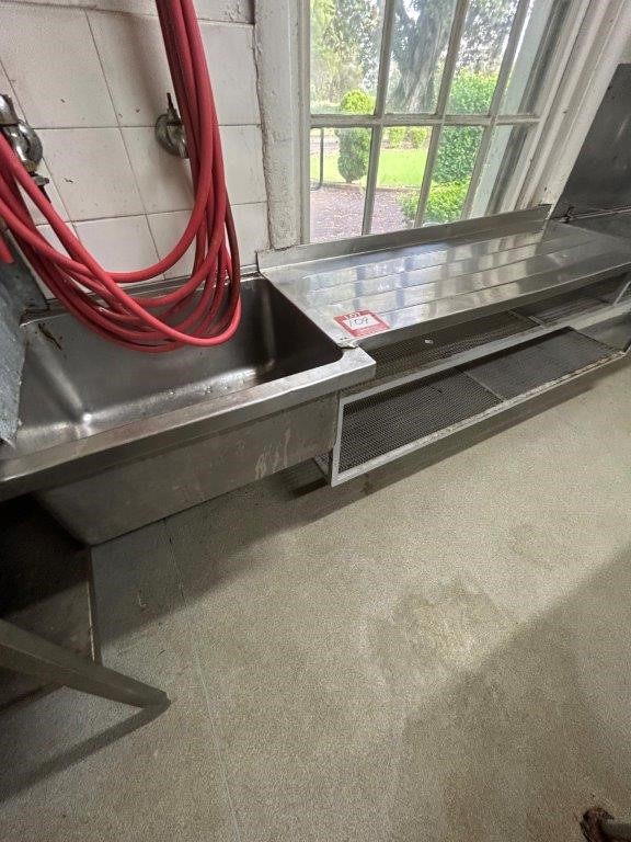 Sink, Infill Bench & Shelf Unit Auction (0109-5059771) | Grays Australia
