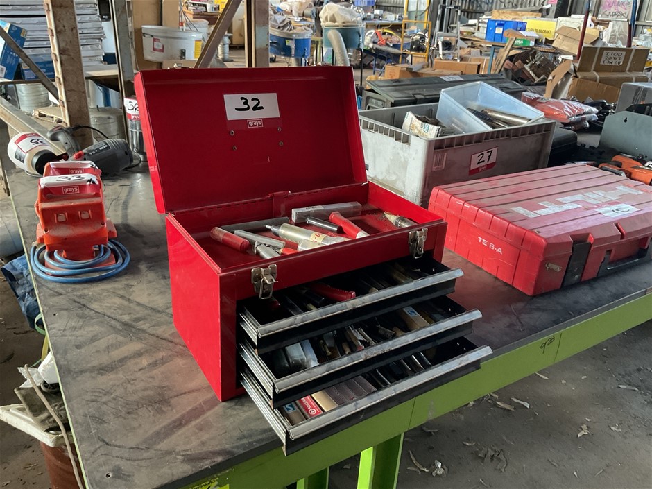 Metal Toolbox Auction (0032-3033104) | Grays Australia