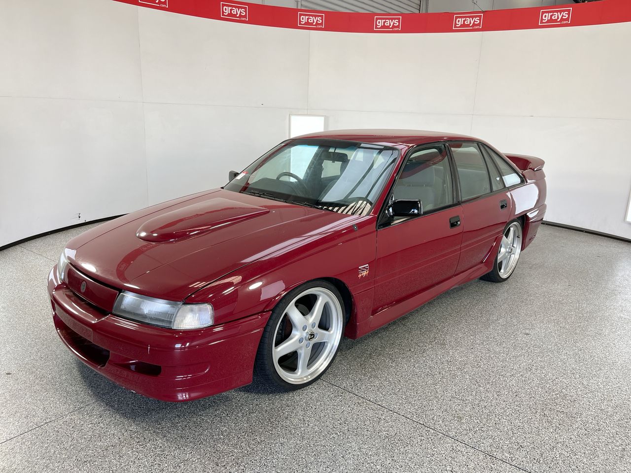1989 Holden Commodore Manual Sedan Auction (0001-50514957) | Grays ...
