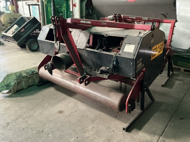 Toro 3 Point Linkage Procore SR75 Deep Tine Aerator Auction (0025 ...