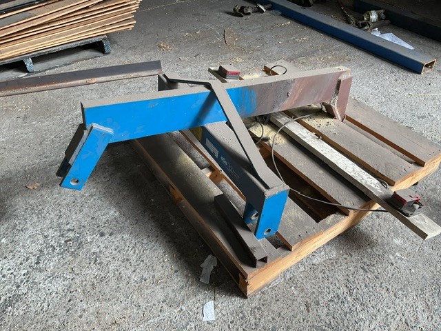 John Berends Implements 3 Point Linkage Ripper Auction (0141-9059050 ...