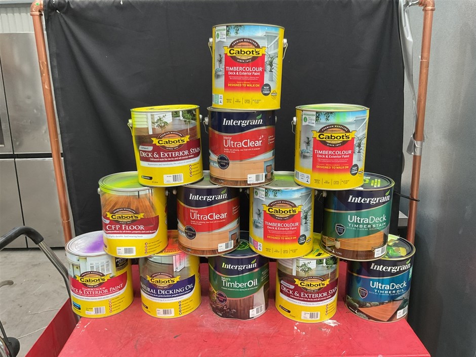 39 x Assorted 4 Litre Tins of Paint Auction (0018-3033239) | Grays ...
