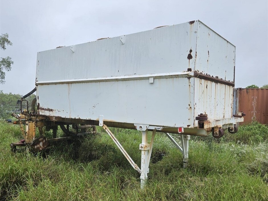 Water Tank suit Body Tipper Auction (0028-7057239) | Grays Australia