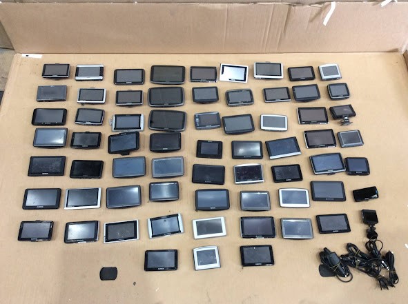 Garmin/TomTom/Navman Mix Brand and Model GPS Navigation (Lot of 66 ...