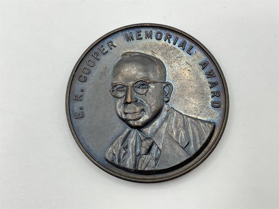 1950 E.R. Cooper Memorial Award struck in bronze. Said to be extremely ...