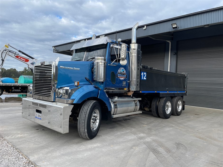 2014 Western Star Western Star Constillation Tipper Truck Auction (0007 ...