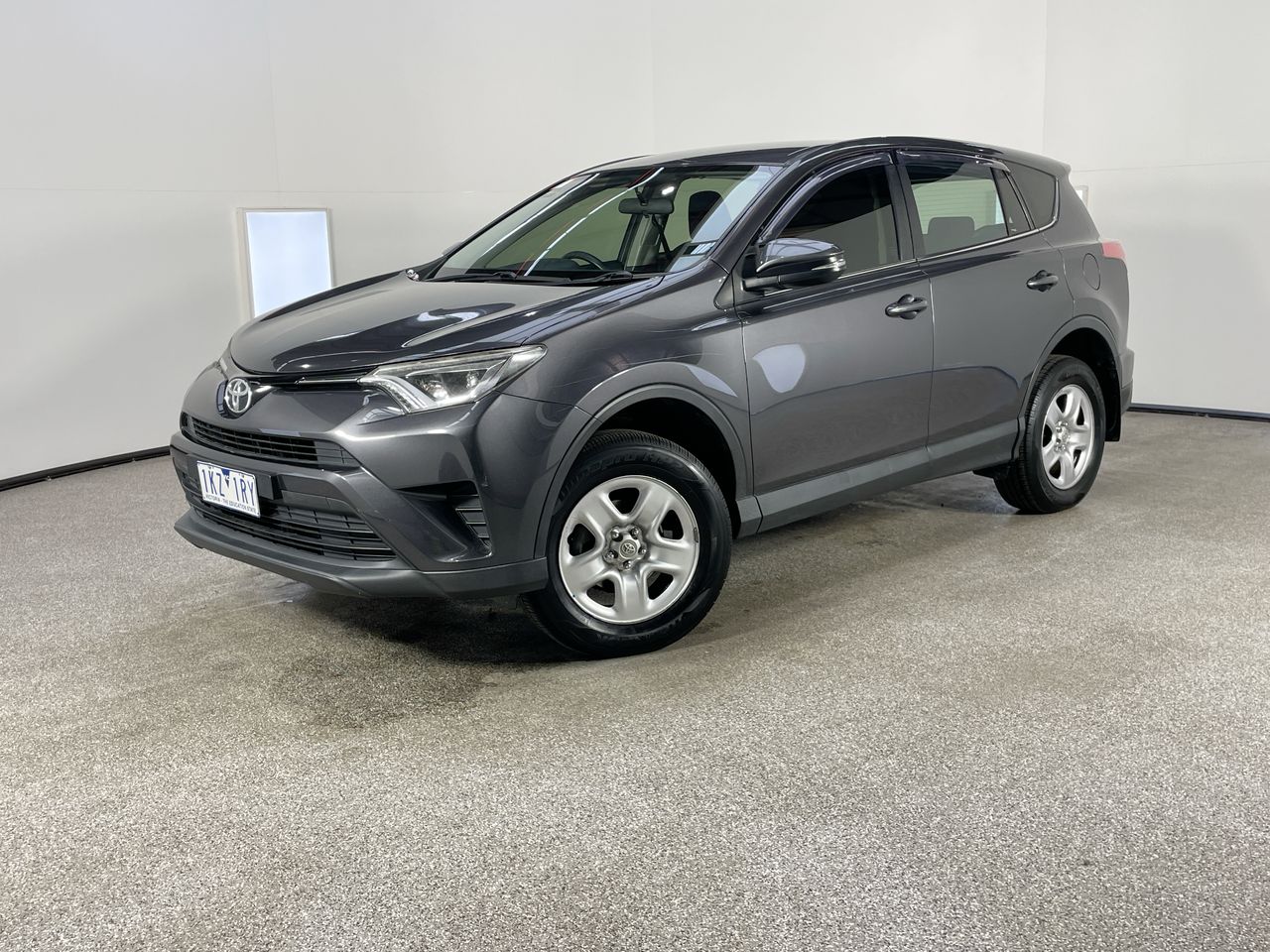 2017 Toyota Rav 4 FWD GX ZSA42R CVT Wagon Auction (0001-21049630 ...