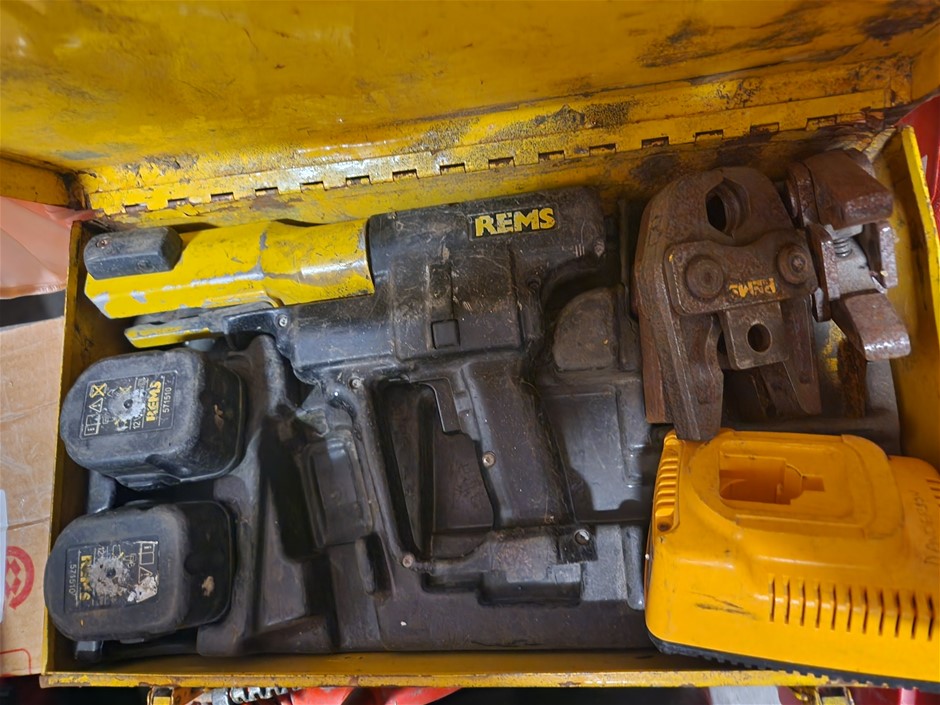 REMS Romax Plumbing Crimping Press TOOL Auction (0184-5059896) | Grays ...
