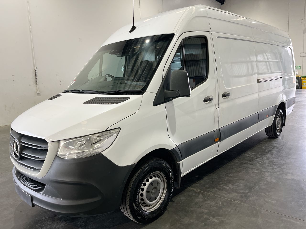 Mercedes Benz Sprinter 419 CDI LWB H/ROOF Turbo Diesel Automatic Van ...