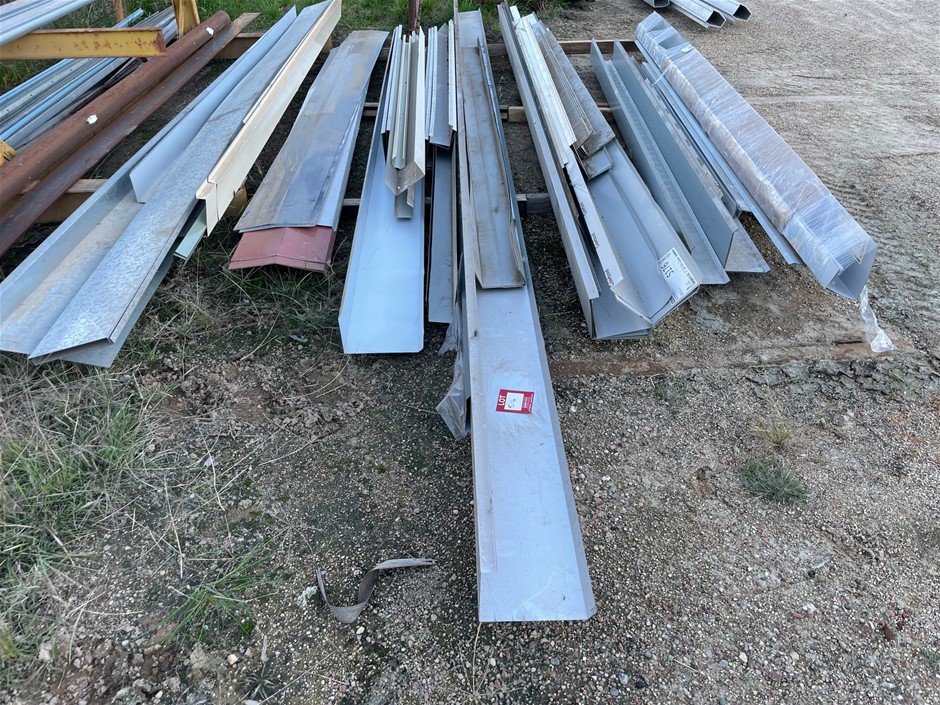 Assorted Zinc and Colorbond flashings Auction (0514-5060038) | Grays ...