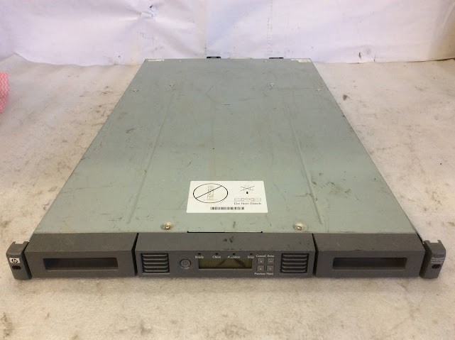HP StarageWorks 1/8 G2 Tope Autoloader Server Tape Drive Auction (0041 ...