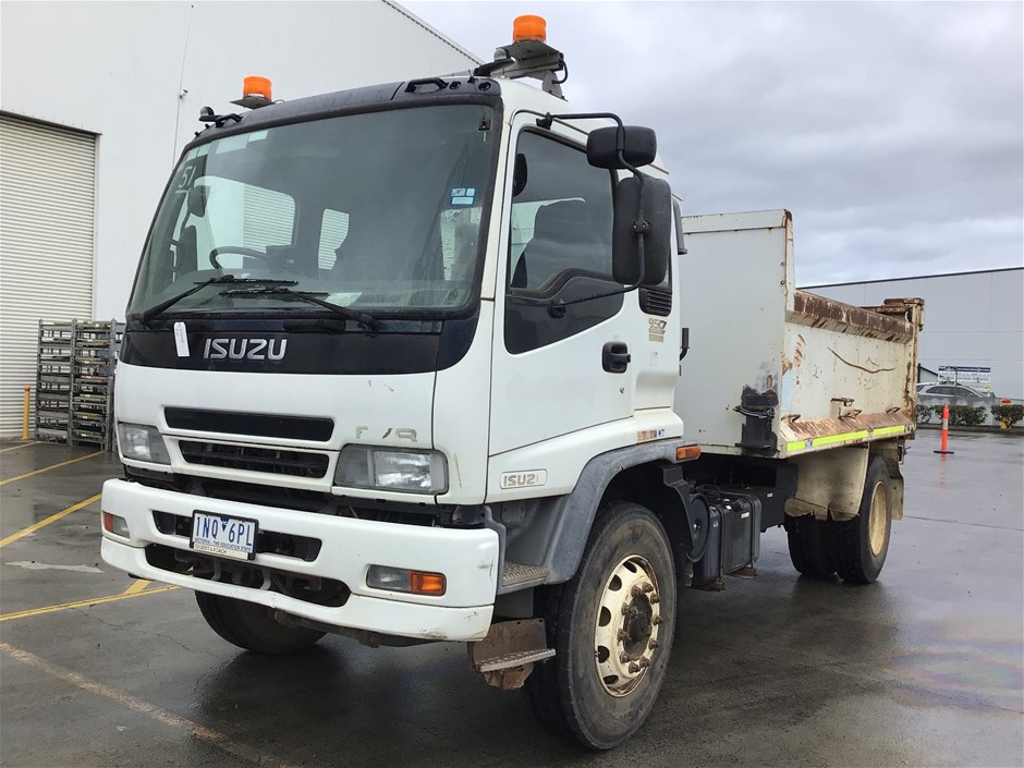 2007 Isuzu FVR 950 Medium 4 x 2 Tipper Truck Auction (0150-5060150) | Grays Australia