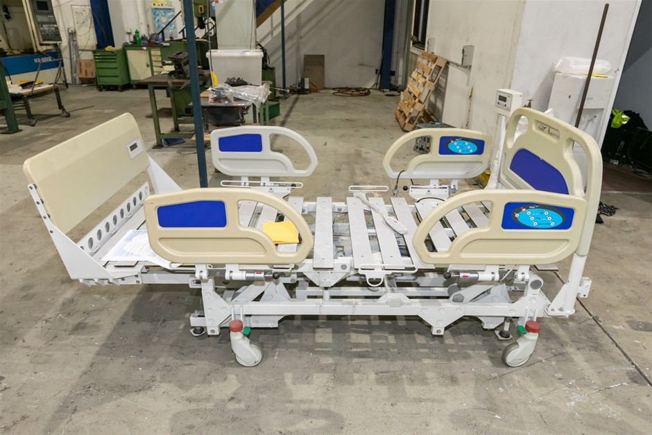 vitalGO VG-TLB 425 Mobile Electric Total-Lift Hospital Bed Auction ...
