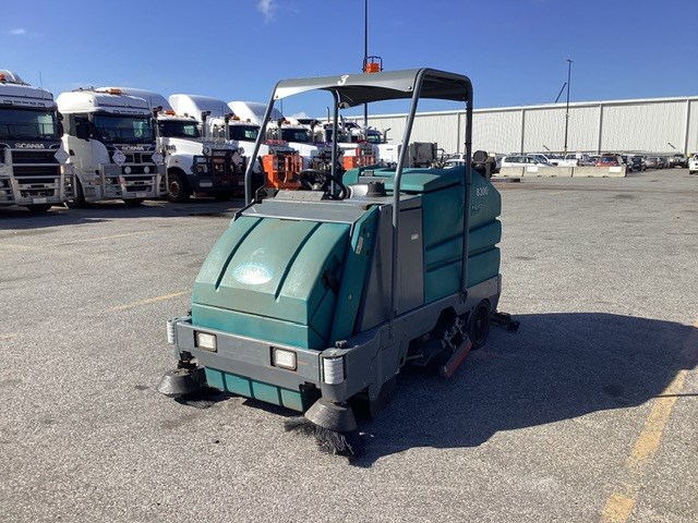 Tennant 8300 Floor Scrubber Auction (0010-9060812) | Grays Australia