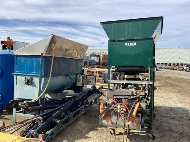 Gleason XFFEP30H9 Seeding Machine and Soil Mixer Auction (0024-9061137 ...