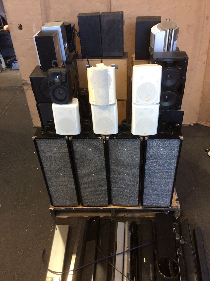 Mix Brand Mix Model Subwoofer Speaker Auction (0012-2570098) | Grays ...