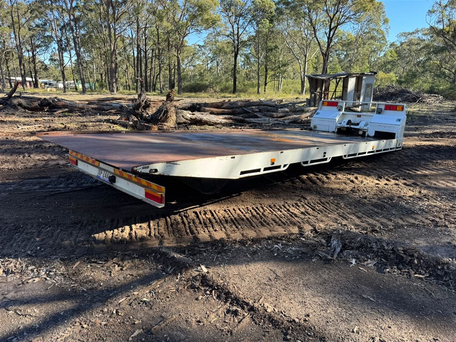 ATM 8 Meter Tilt Tray Body Complete with Subframe Auction (0004-5060286 ...