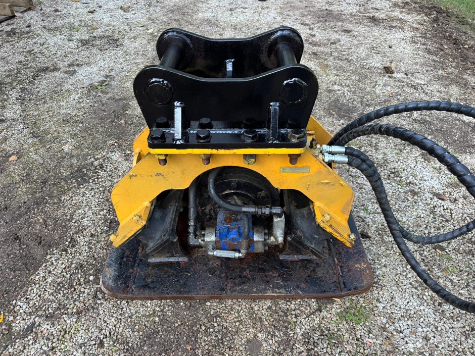 Seemark 8t Excavator Compaction Plate Auction (0028-5060286) | Grays ...