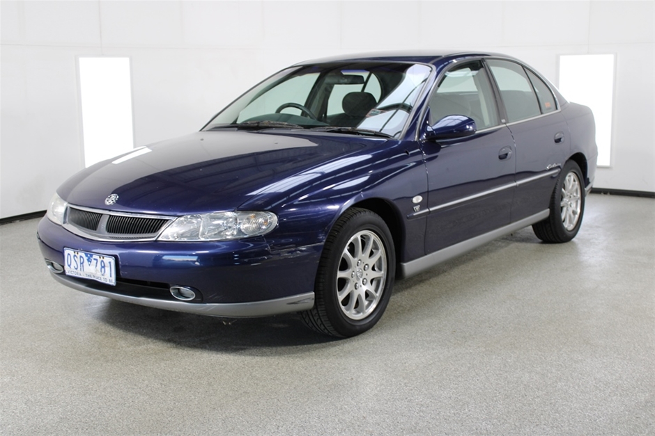 2001 Holden Calais VX Automatic Sedan Auction (0001-21051180) | Grays ...